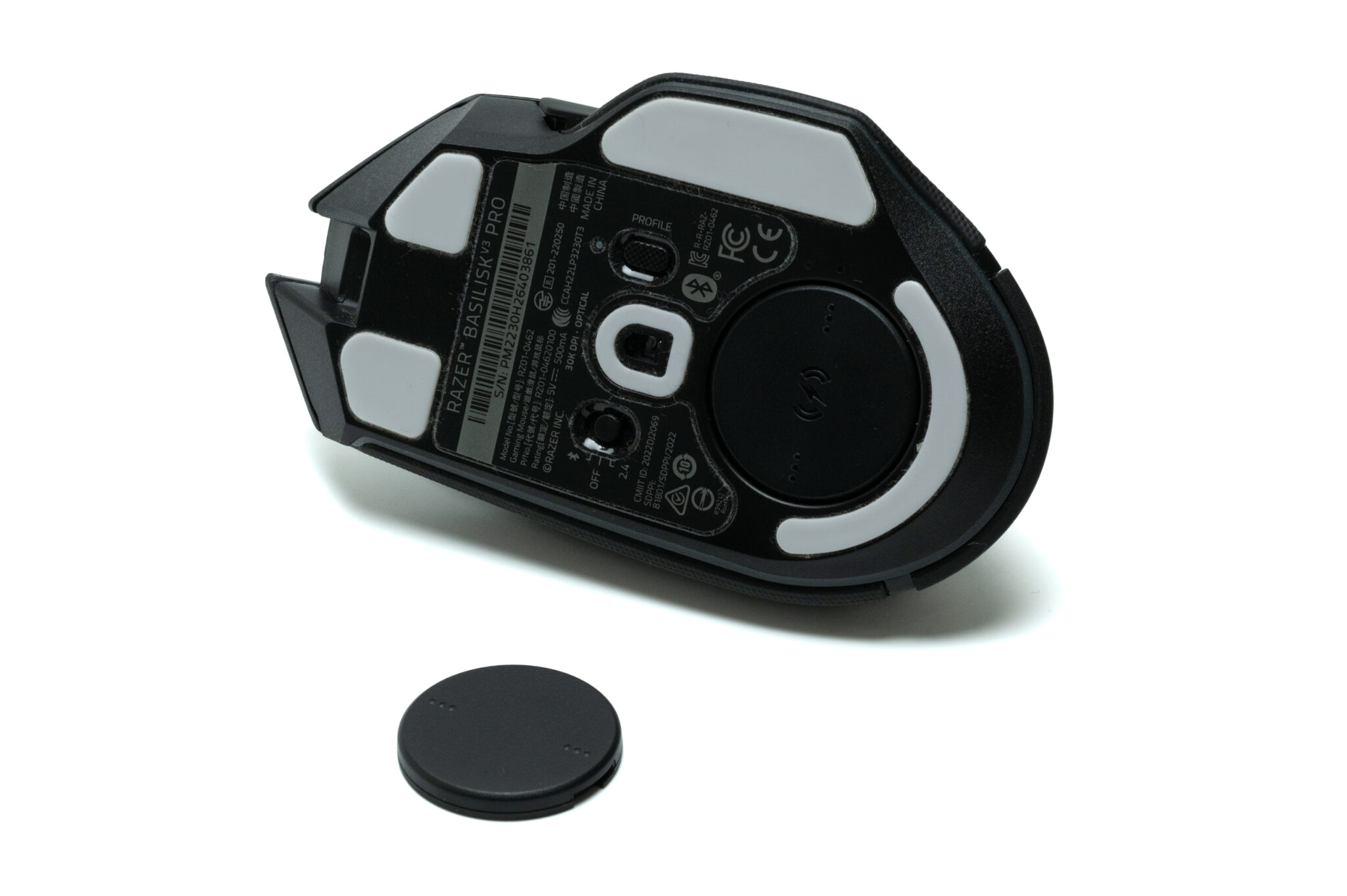 Razer Mouse Dock Pro レビュー：Basilisk V3 Proユーザーには必須レベルなマウスドック | でこにく