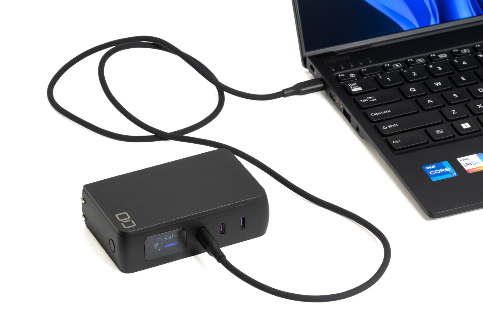 CIO SMARTCOBY Pro PLUG II レビュー｜充電器にもなる67W出力の“全部入り”モバイルバッテリー | でこにく