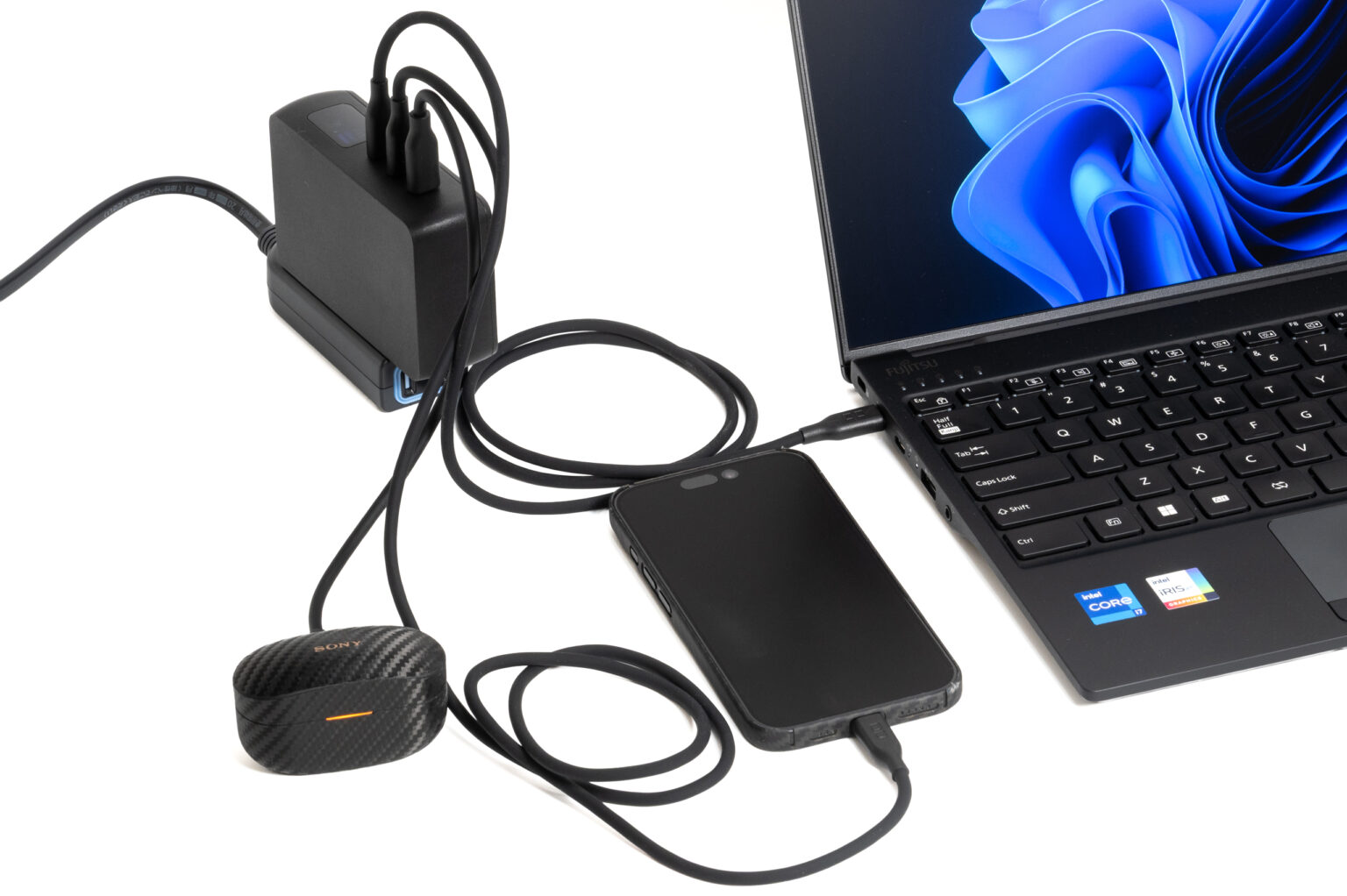 CIO SMARTCOBY Pro PLUG II レビュー｜充電器にもなる67W出力の“全部入り”モバイルバッテリー | でこにく