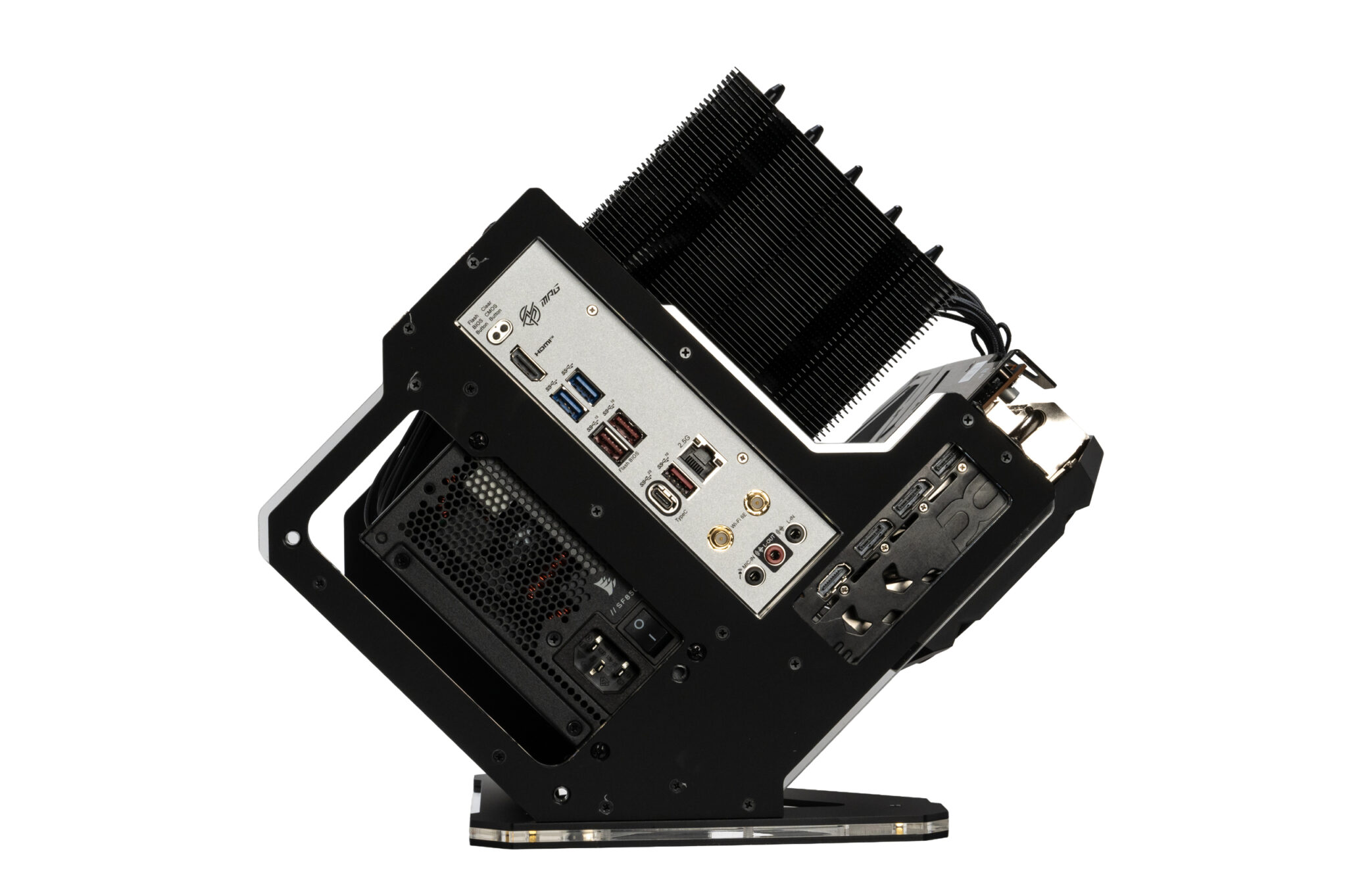 GEEEK Rhino SでPC組んでみた。見た目で選んでもちゃんと使えるオープンフレームケース | でこにく